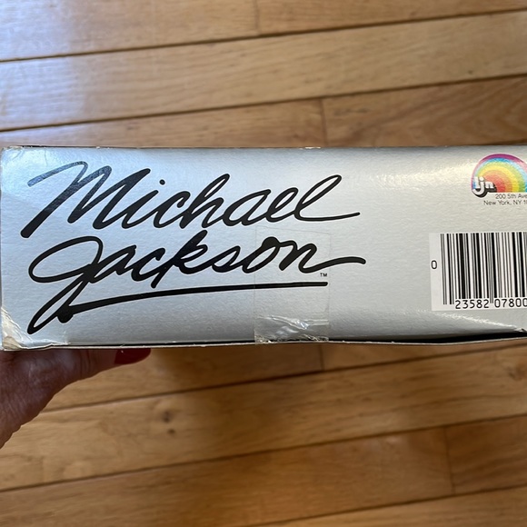 MJJ Productions | Toys | Vintage 98s Authentic Michael Jackson Fully ...